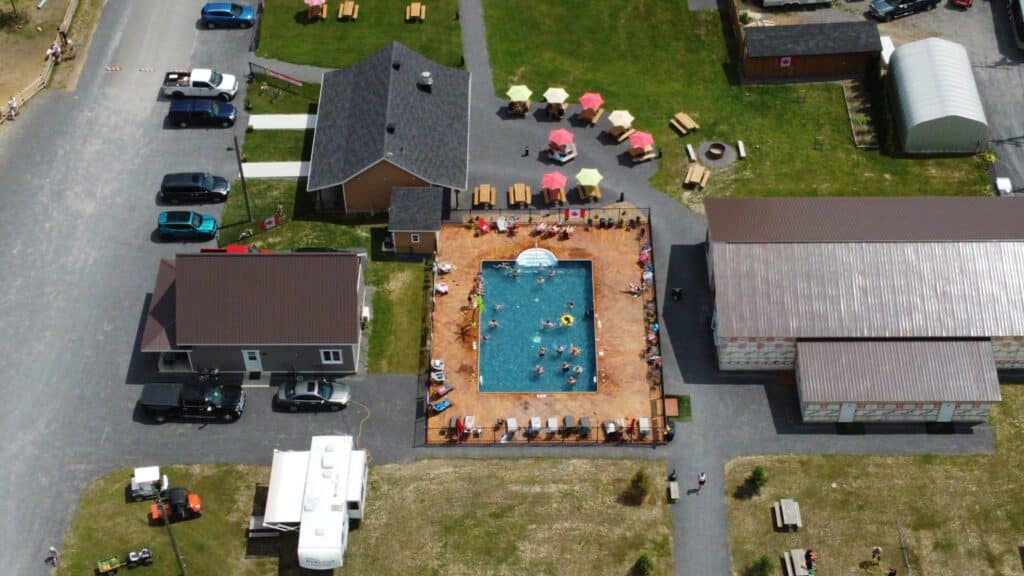 Ottawa Campground RV Park - Oasis RV Resort - Ottawa, Ontario - Canada